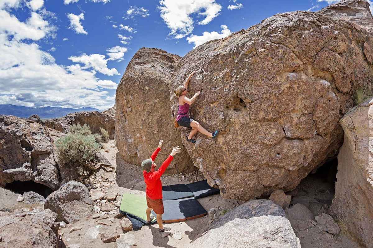 7 Tips to Help Your Spotting Technique – Friction Labs